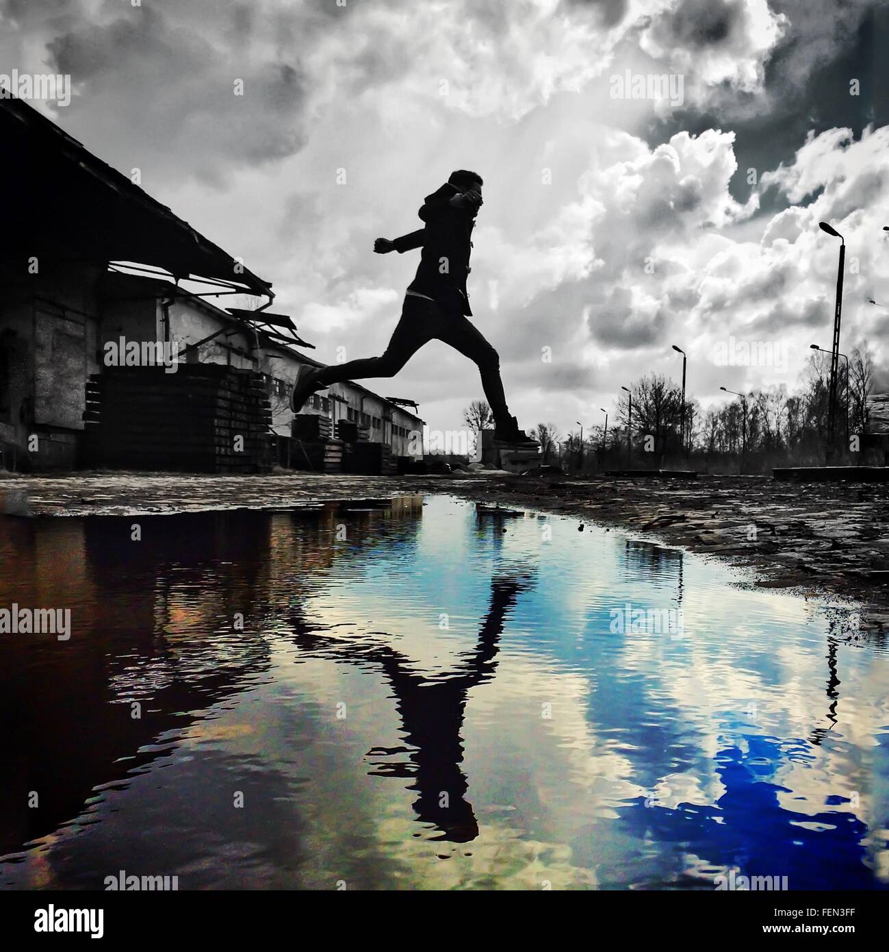 Leaping over water hi-res stock photography and images - Alamy