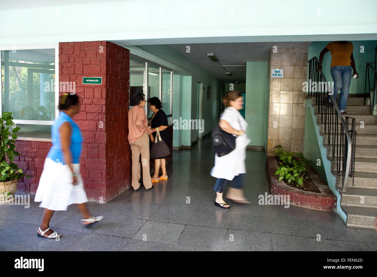 Patients at a Cuban hospital in Havana - Cuban health system and health ...
