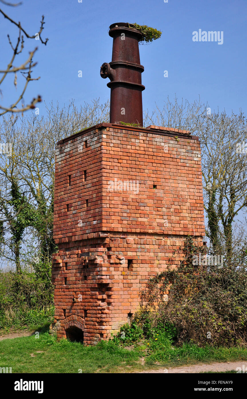 Shale retort building hi-res stock photography and images - Alamy