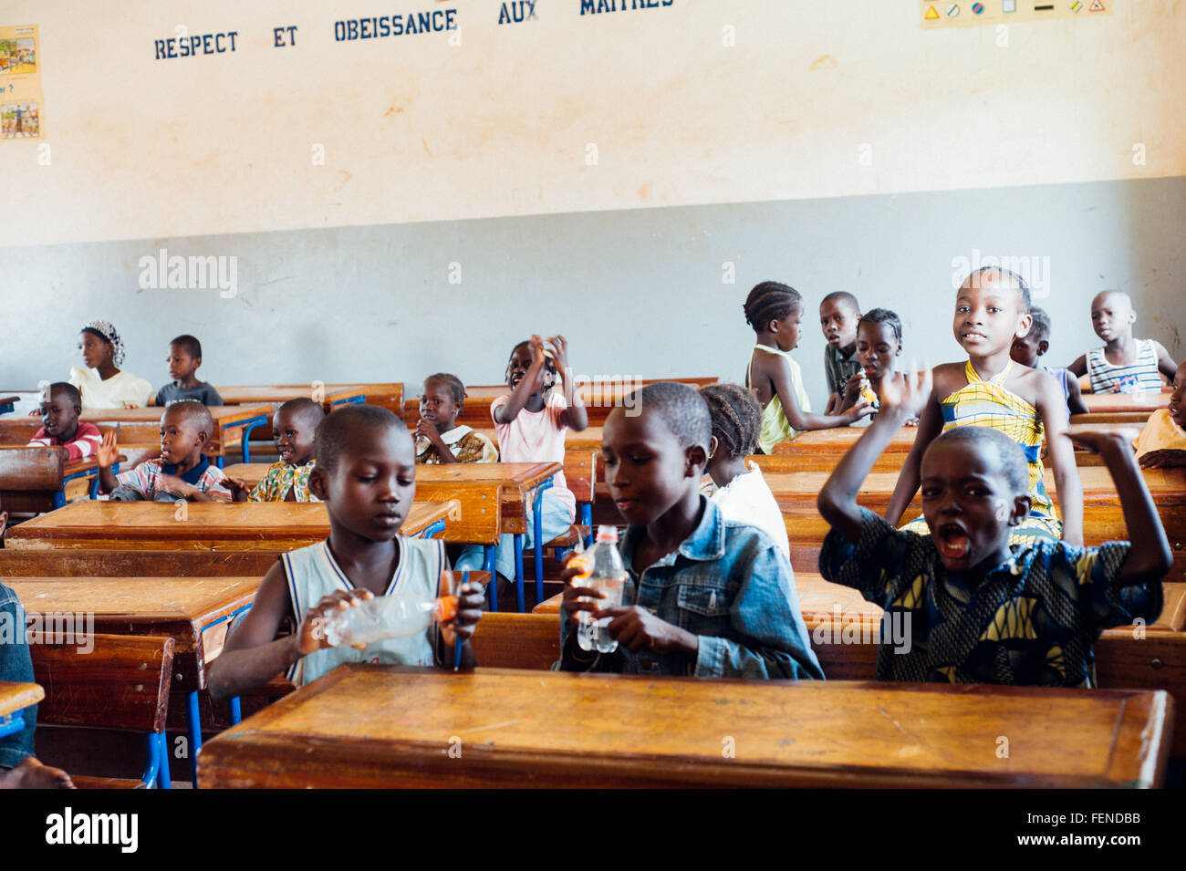 African school children lesson poverty hi-res stock photography and ...