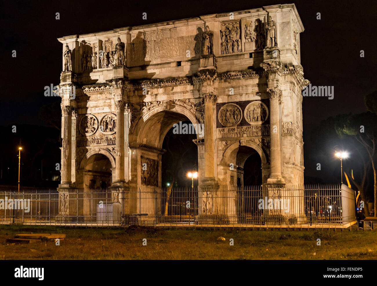 Arch of Constantine in Rome Stock Photo - Alamy