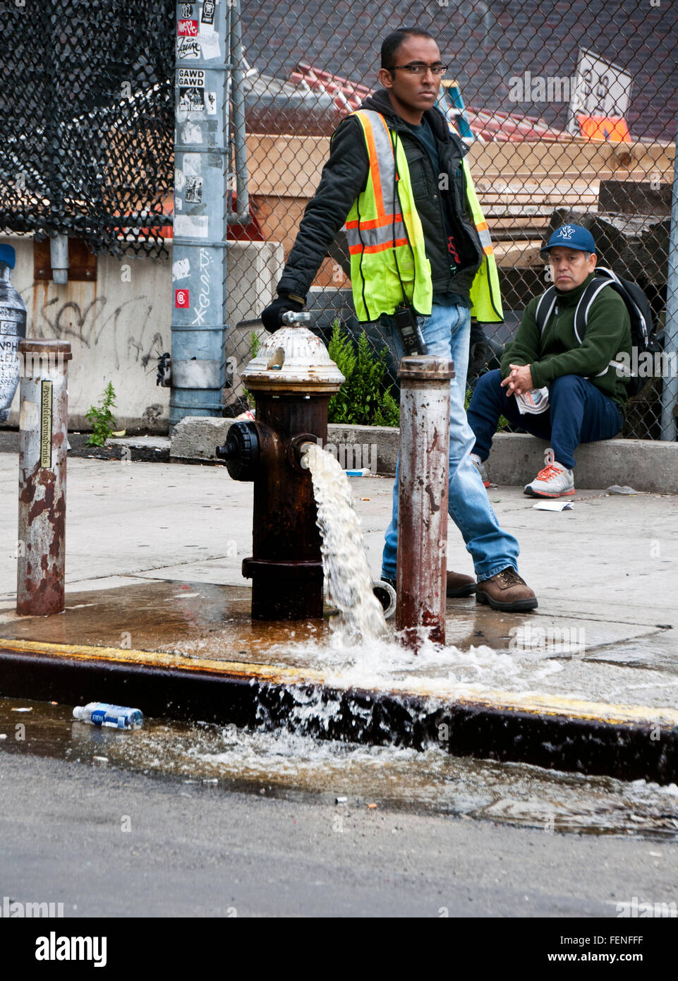 Fire hydrants new york city hi-res stock photography and images - Alamy