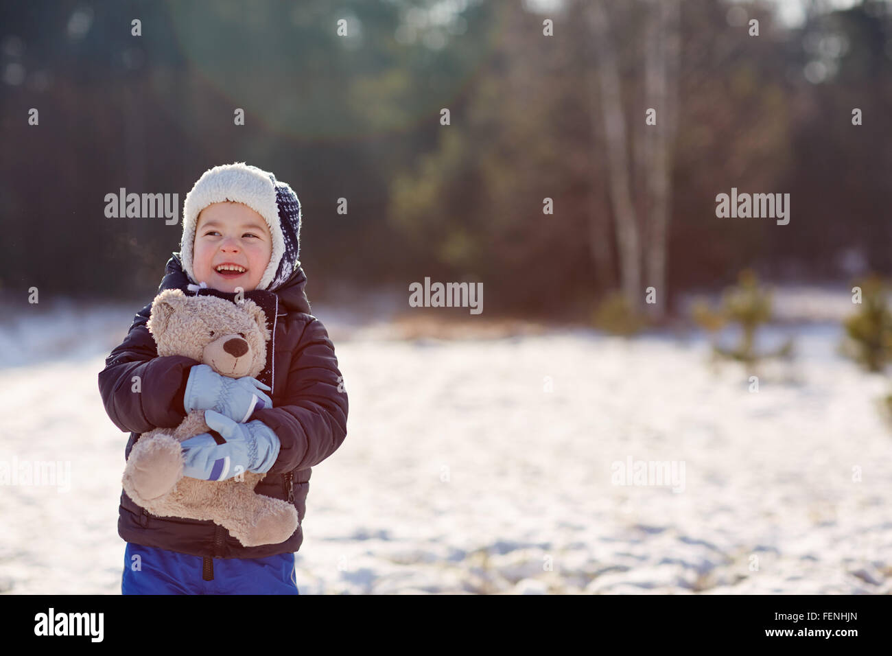 Cosy cuddles for winter chills Stock Photo - Alamy