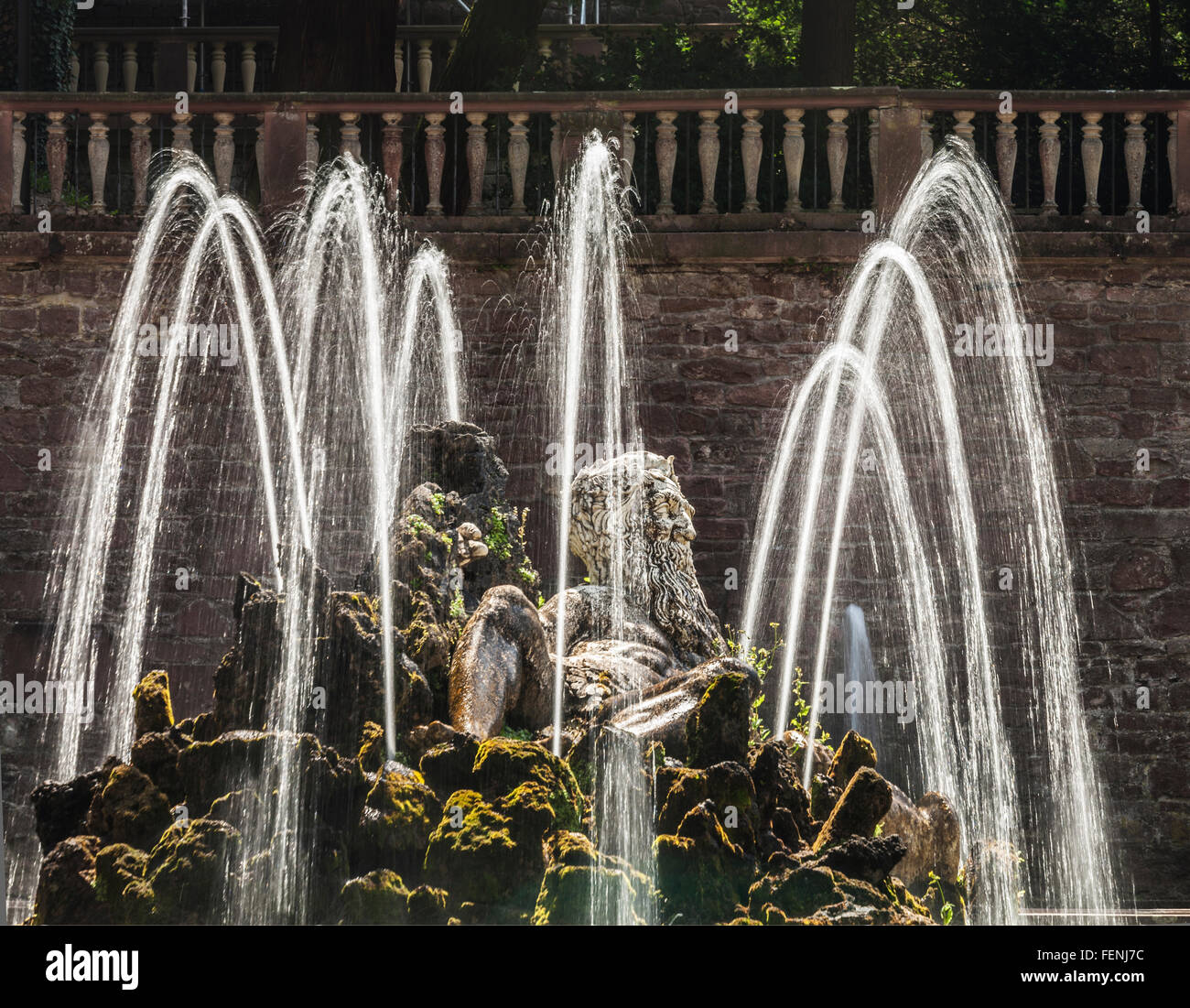 Statue heidelberg castle hi-res stock photography and images - Alamy