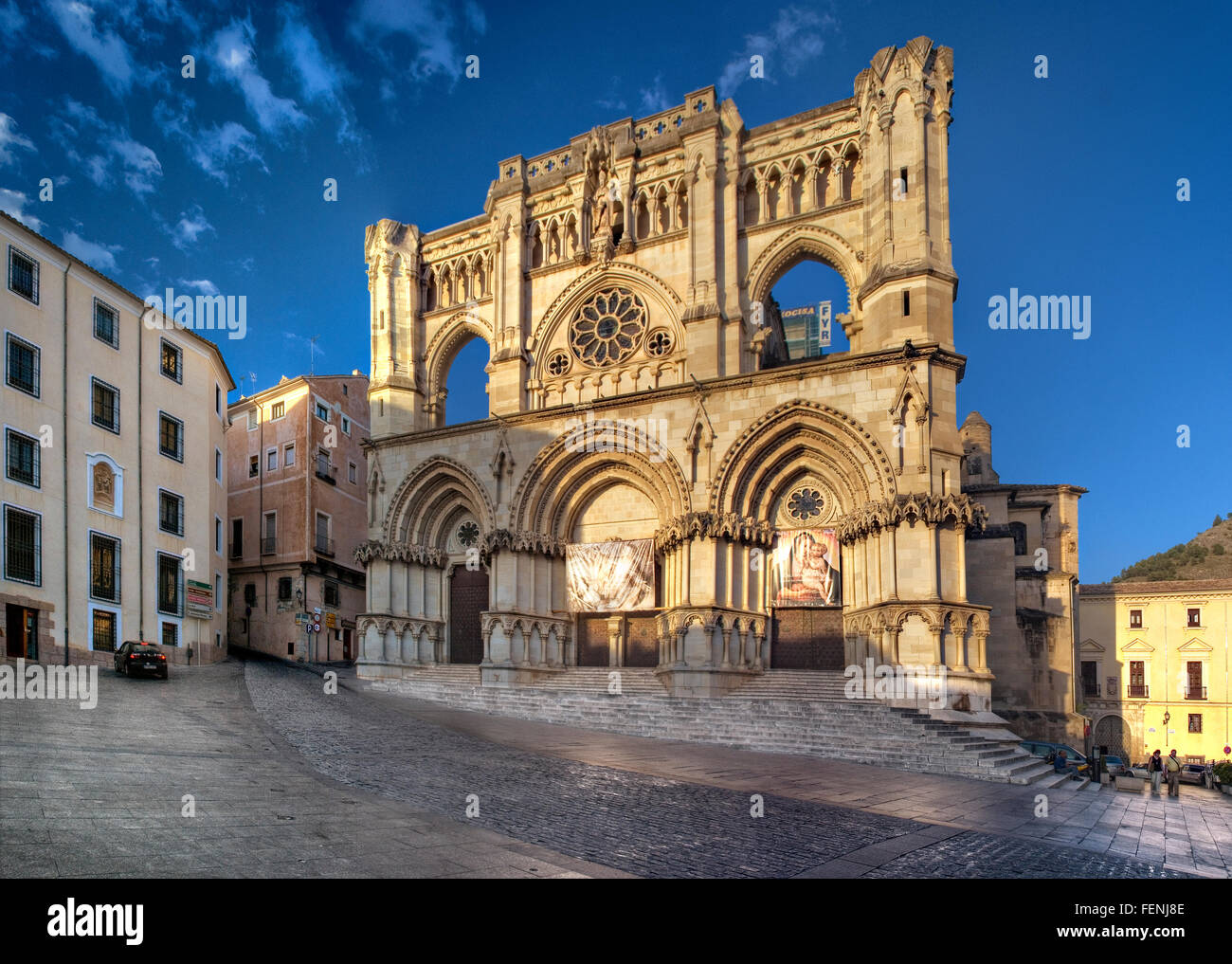 Cuenca old cathedral hi-res stock photography and images - Alamy