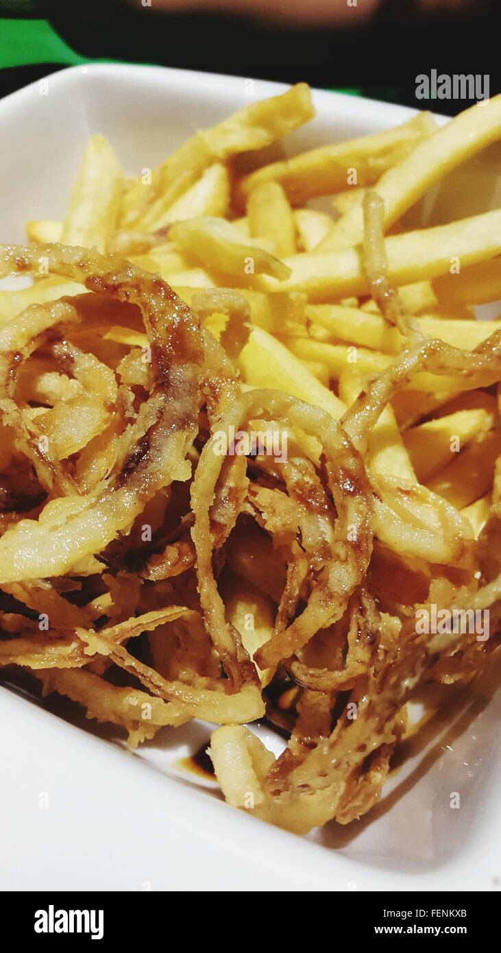 Serving french fries hi-res stock photography and images - Alamy