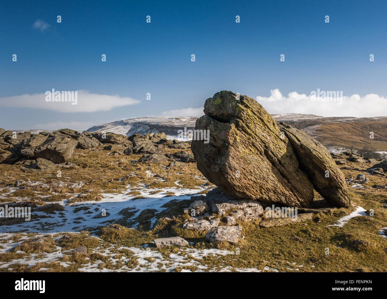 The Norber Erratics near Austwick Yorkshire Stock Photo - Alamy