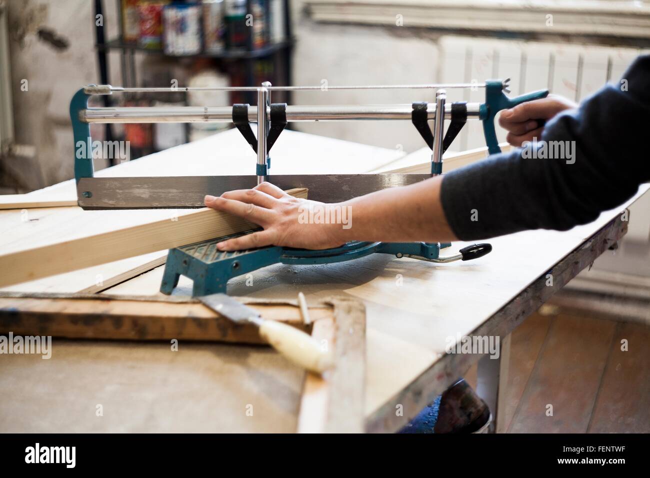 Frame saw hi-res stock photography and images - Alamy