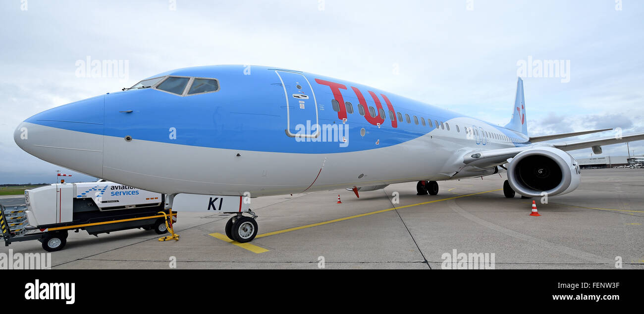 Hanover-Langenhagen, Germany. 8th Feb, 2016. A Boeing 737-800 of Tuifly ...
