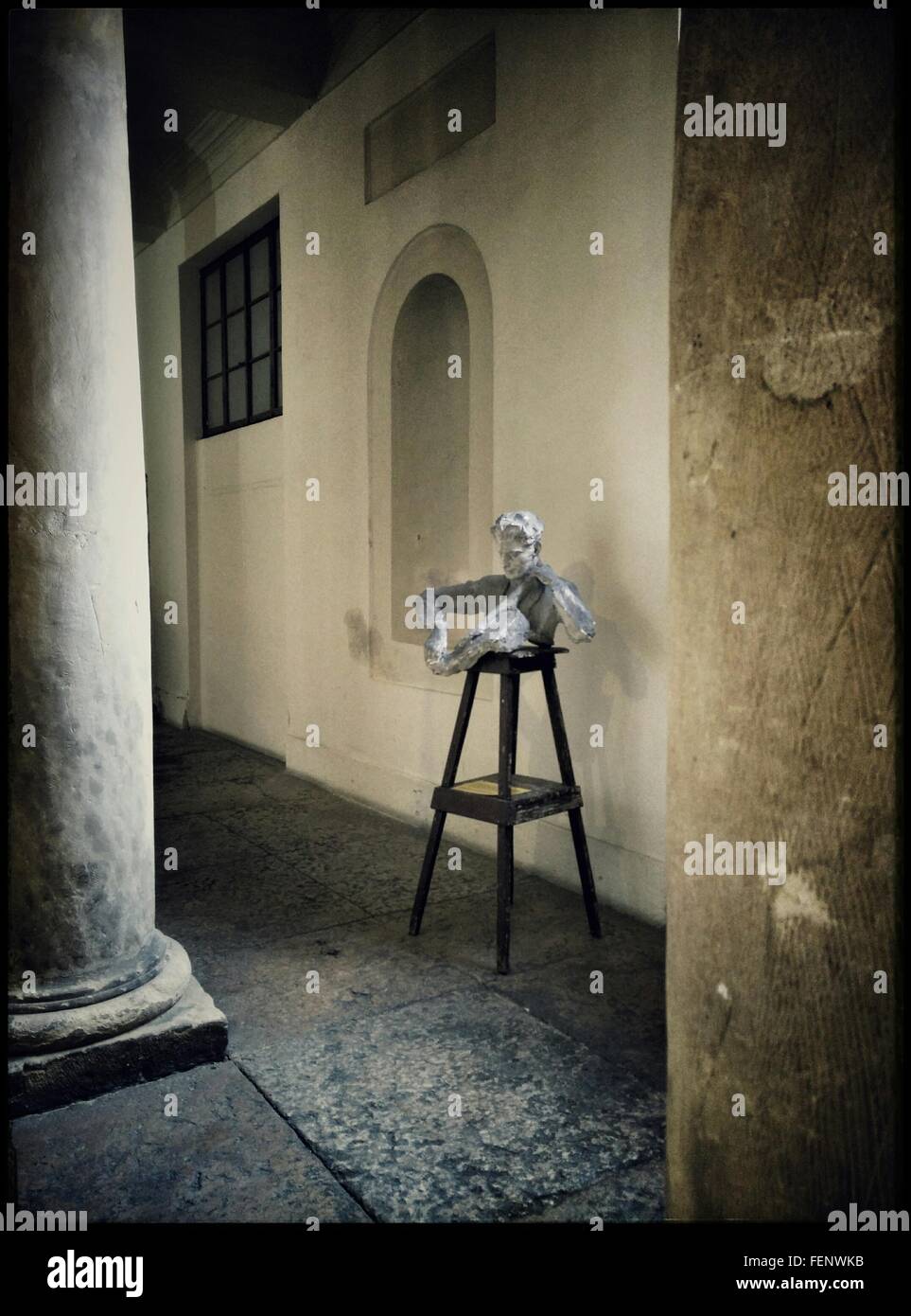 Table architectural hi-res stock photography and images - Alamy