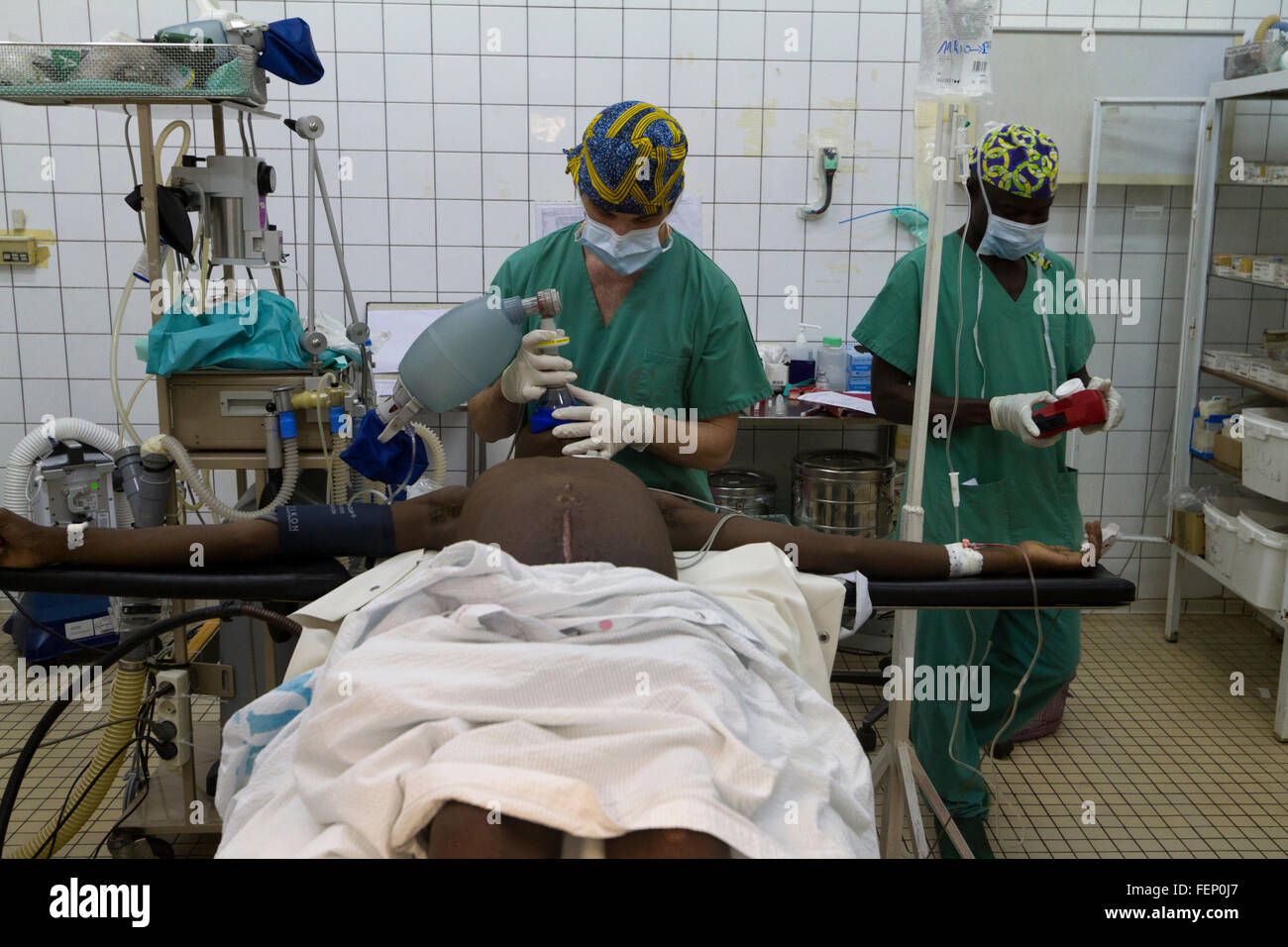 Surgery without anesthesia hi-res stock photography and images - Alamy