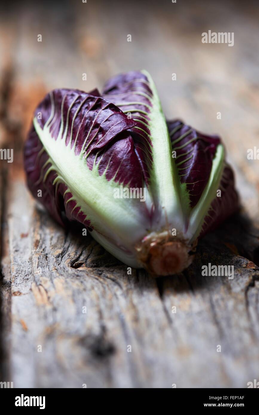 Purple lettuce hi-res stock photography and images - Alamy