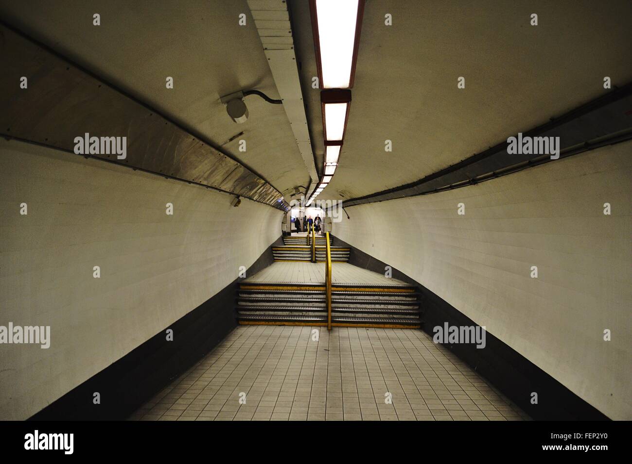 Tiled tunnel walkway hi-res stock photography and images - Alamy