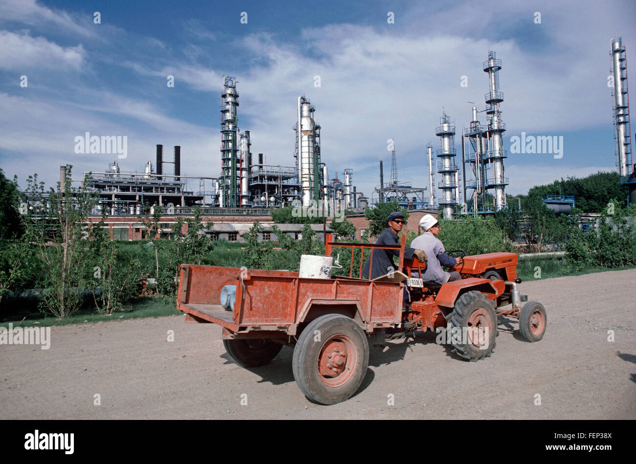 Petroleum refinery in Daqing, Heilongjiang Province, China Stock Photo ...