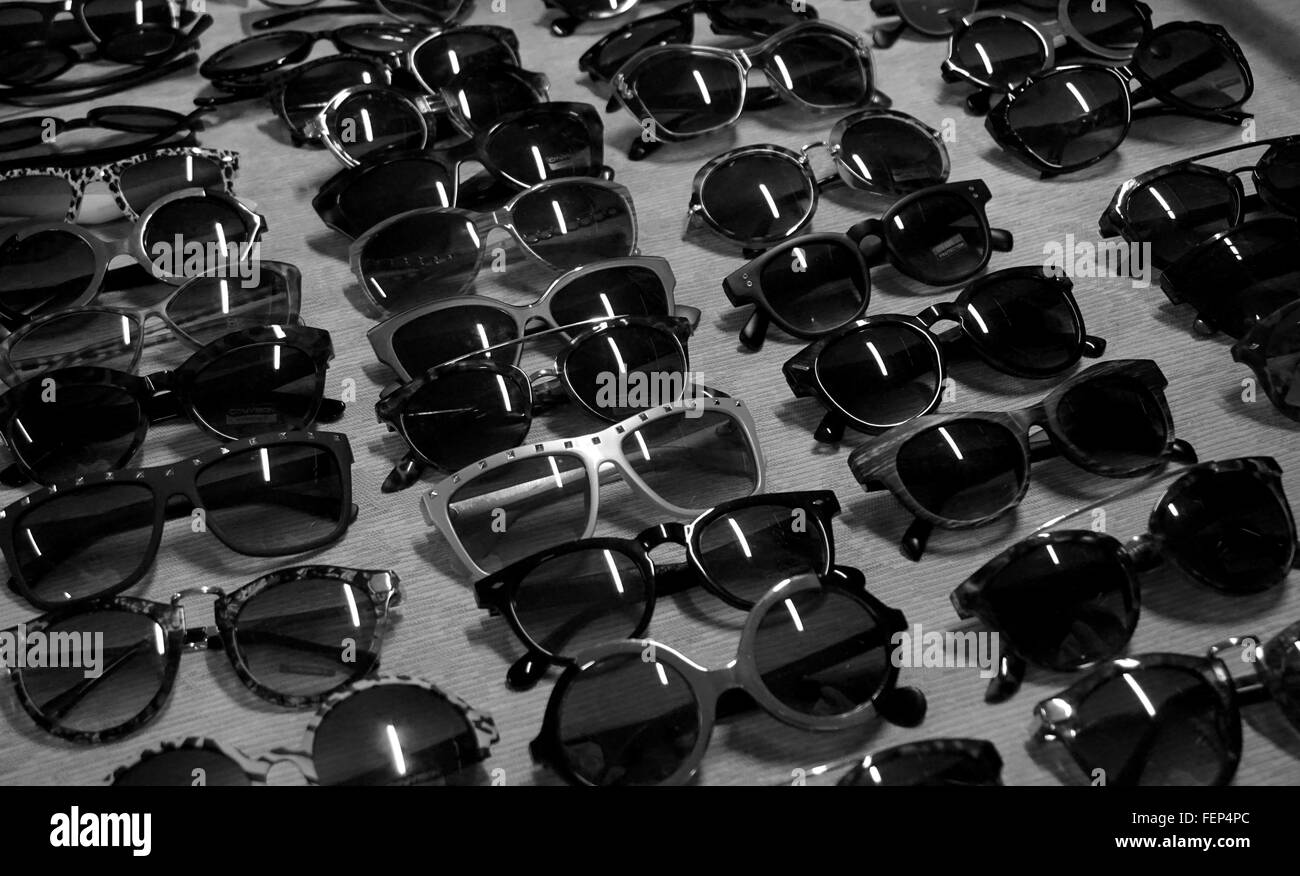 Eyewear display hi-res stock photography and images - Alamy