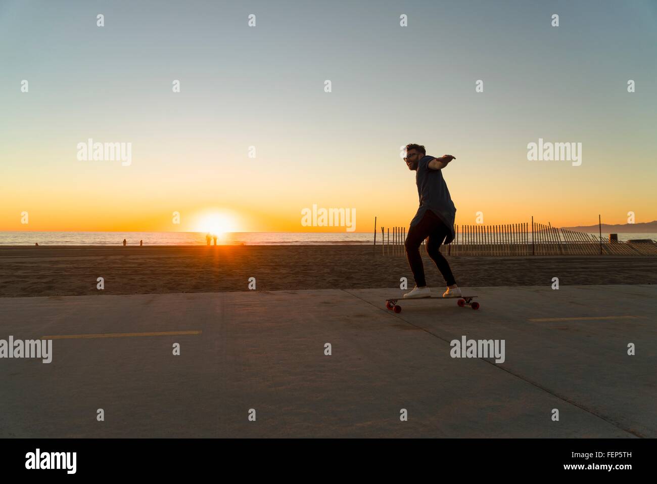 Using pathway hi-res stock photography and images - Alamy