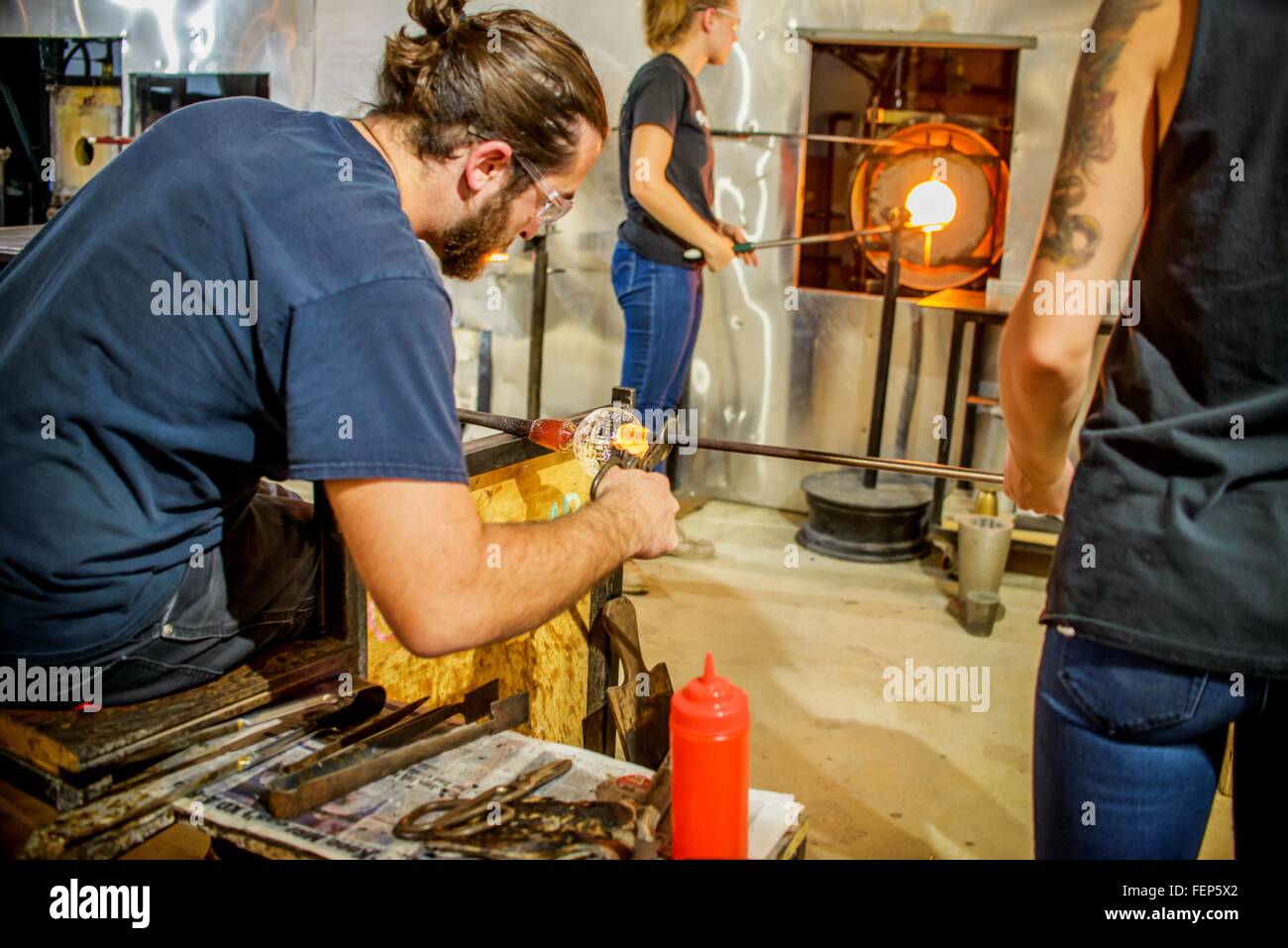 Man blowing glass hi-res stock photography and images - Alamy