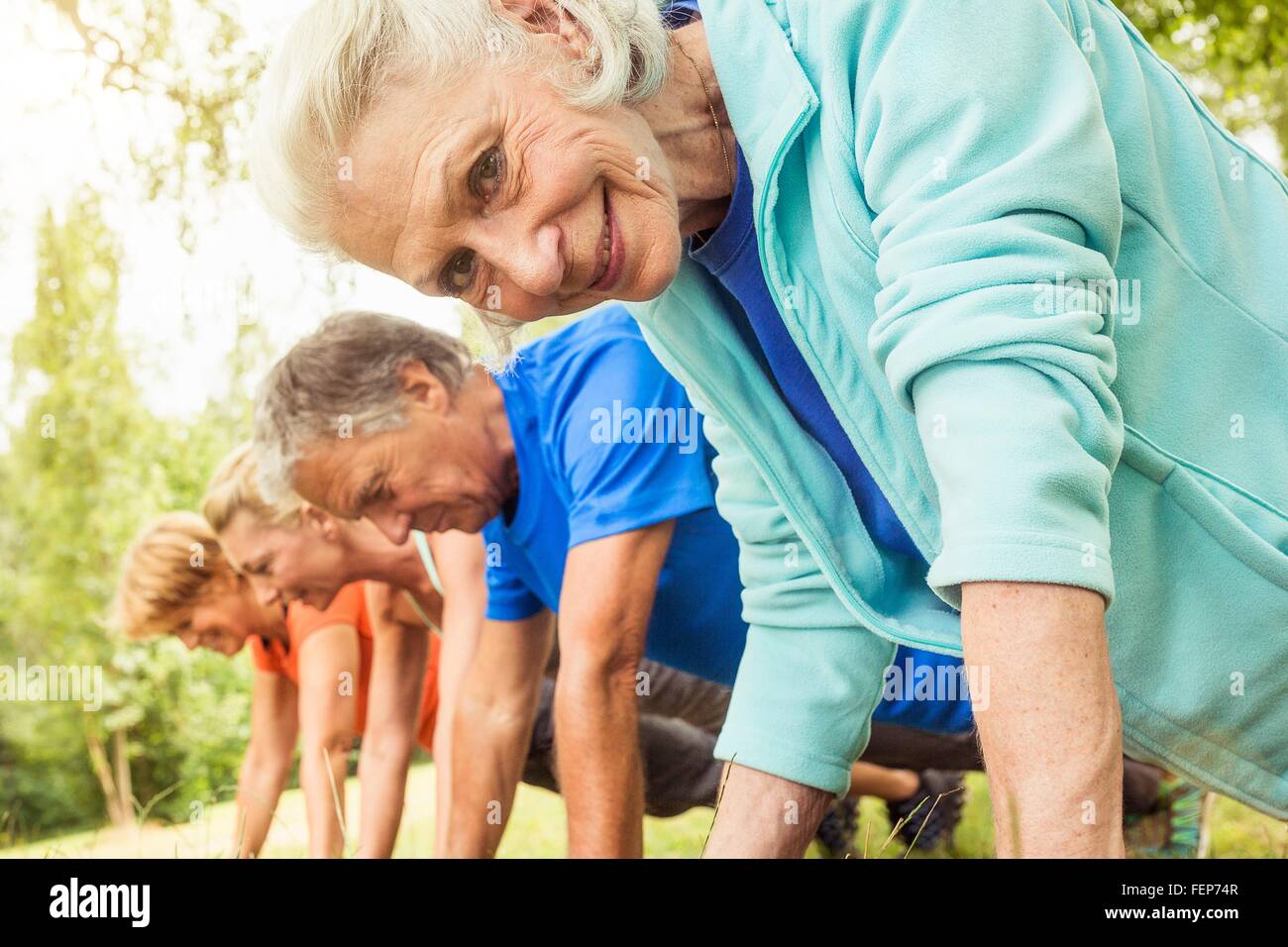 Group push ups hi-res stock photography and images - Alamy
