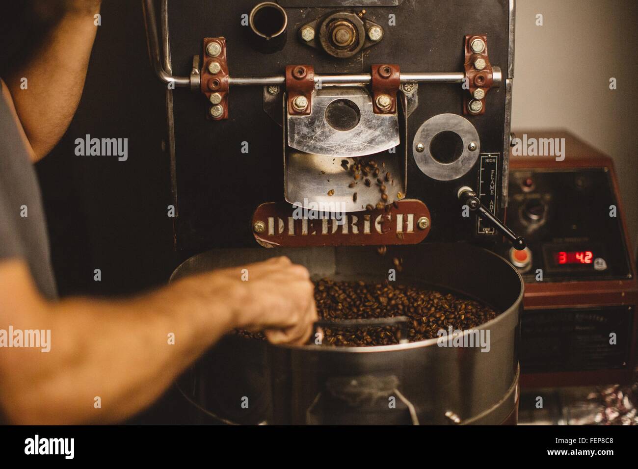 Roaster hi-res stock photography and images - Alamy