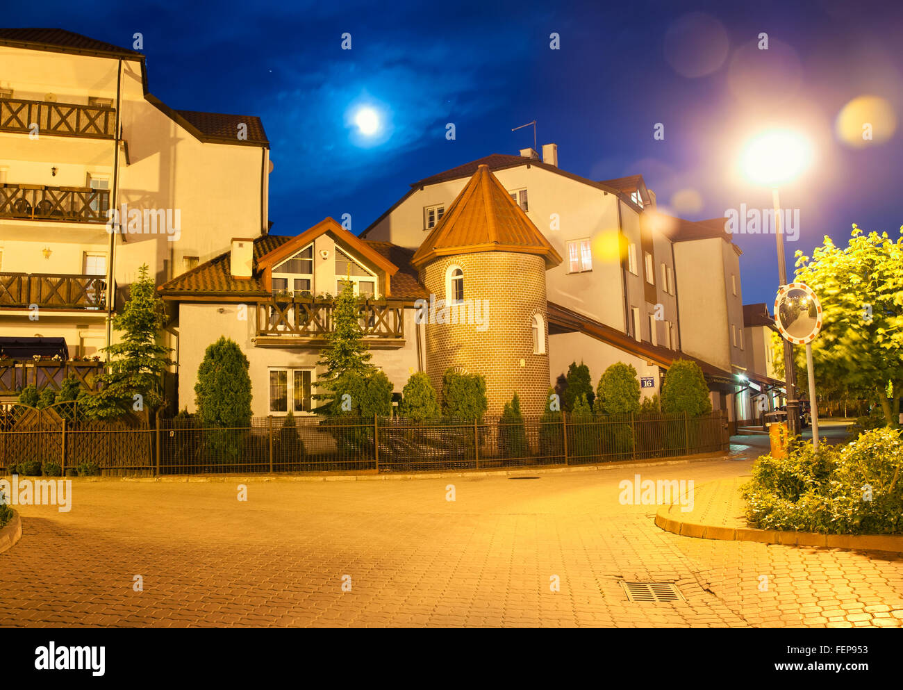 Real house hi-res stock photography and images - Alamy
