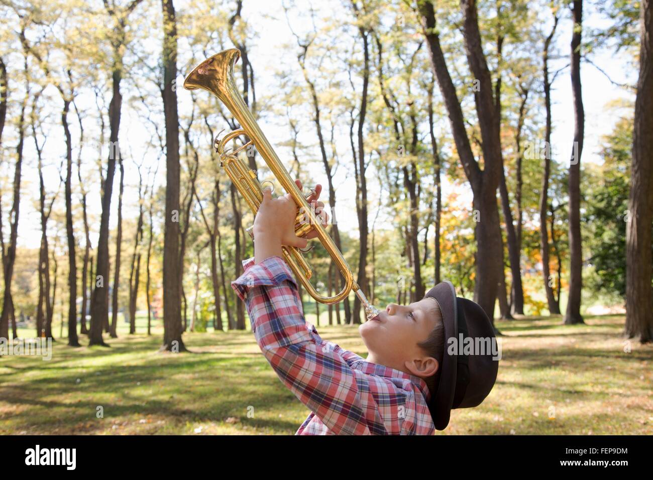 Person playing the trumpet hi-res stock photography and images - Alamy