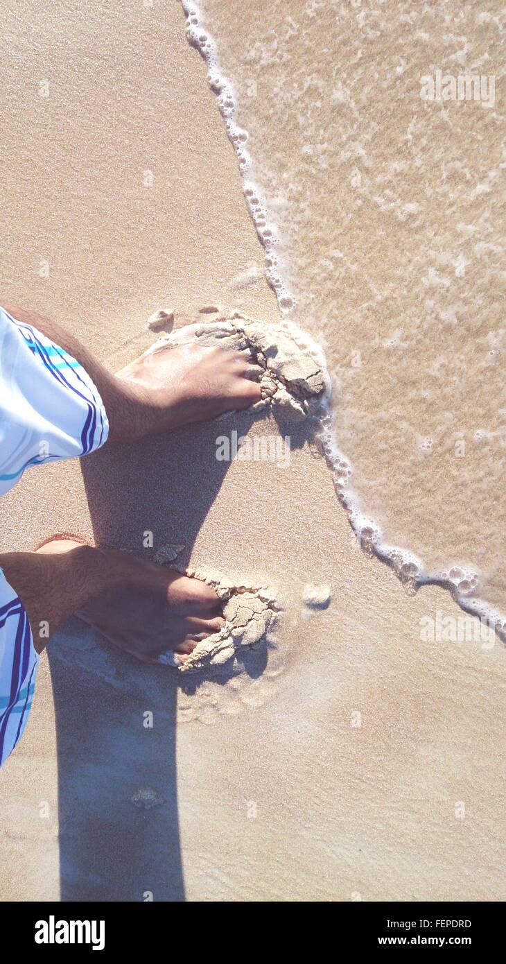 Human feet beach hi-res stock photography and images - Alamy