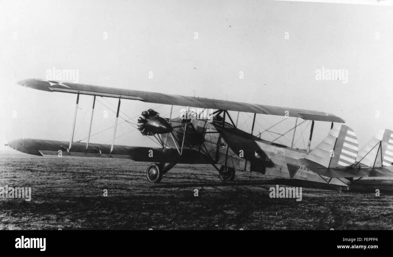 The Keystone XLB-6 was a biplane bomber developed in the early 1930s by ...