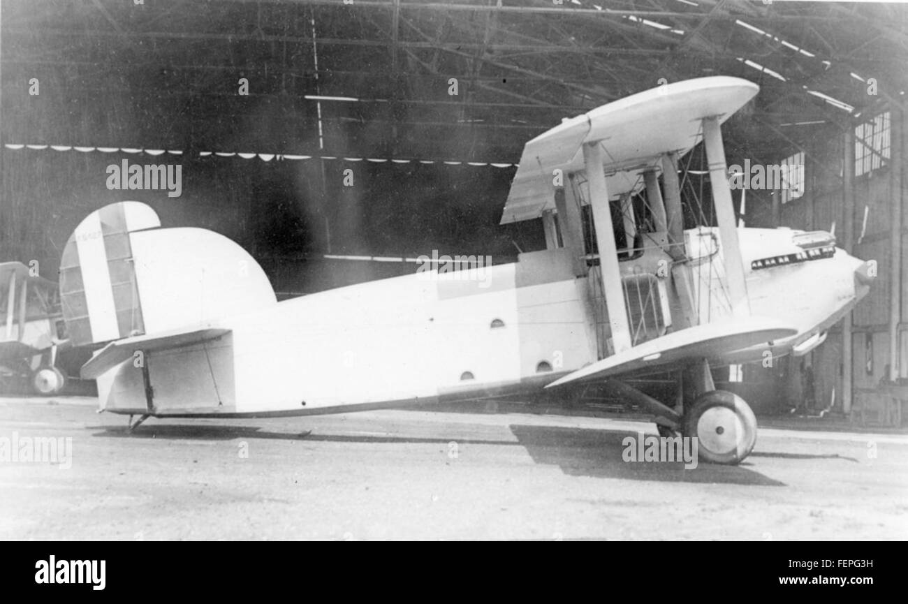 The Navy Douglas DT-4 was a torpedo bomber used by the United States ...