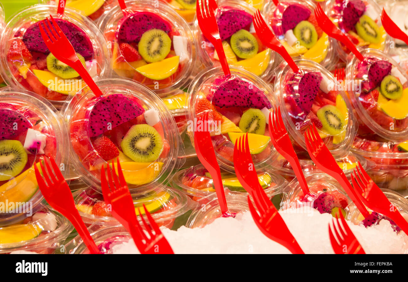 Plastic tubs hi-res stock photography and images - Alamy