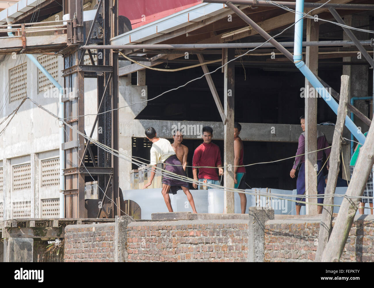Ice blocks lift hi-res stock photography and images - Alamy