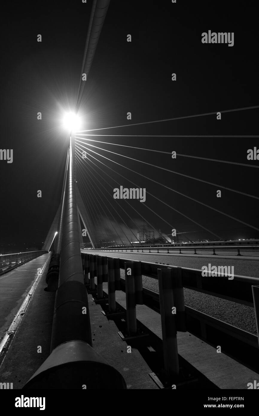 bridge at night Stock Photo - Alamy