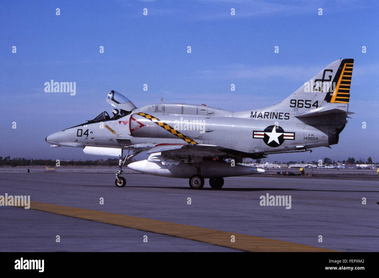 Skyhawk from marine aircraft hi-res stock photography and images - Alamy