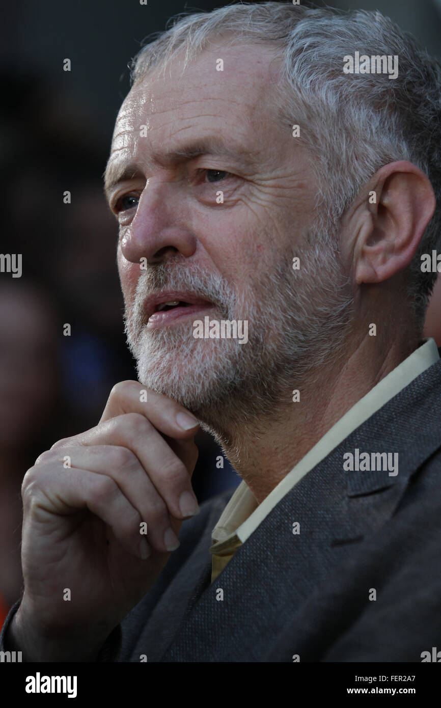 Labour mp for islington north hi-res stock photography and images - Alamy