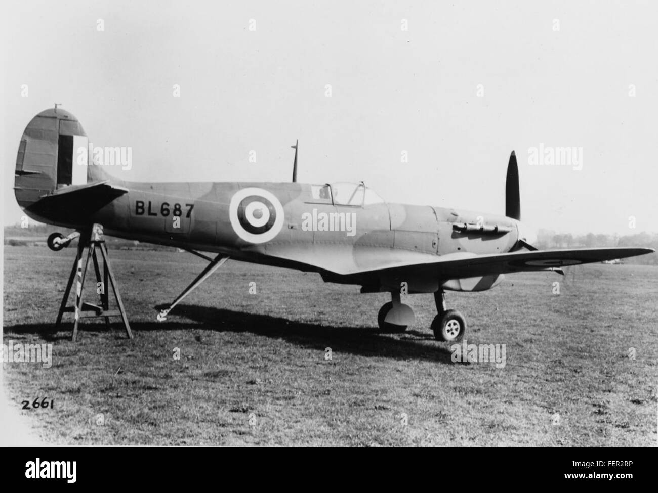 Spitfire vb hi-res stock photography and images - Alamy