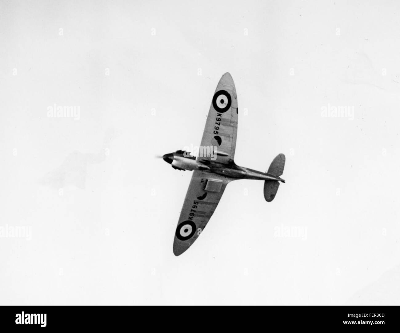 Supermarine spitfire ia hi-res stock photography and images - Alamy