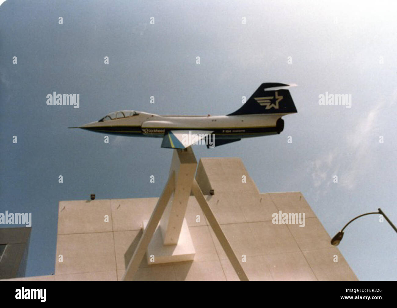 This image from the Charles Daniels Reno 84 album captures the ...