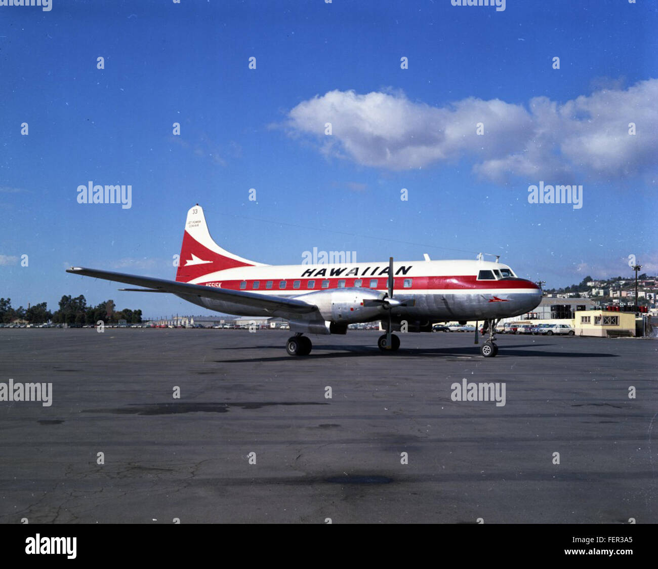 Convair 640 N5515K, operated by Hawaiian Airlines, is pictured here in ...