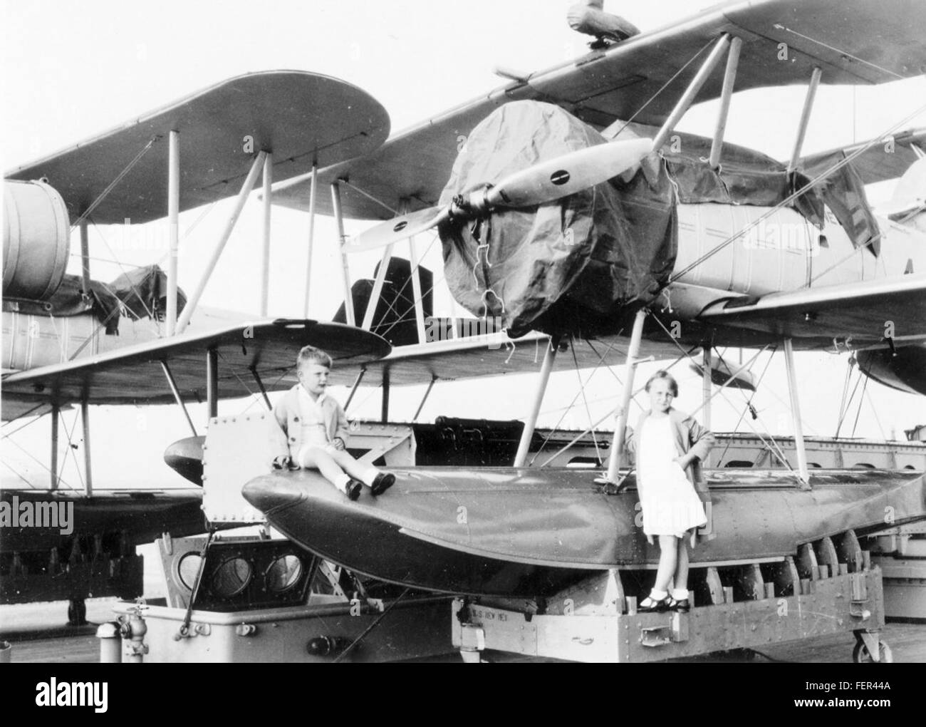 Vought o2u corsair hi-res stock photography and images - Alamy