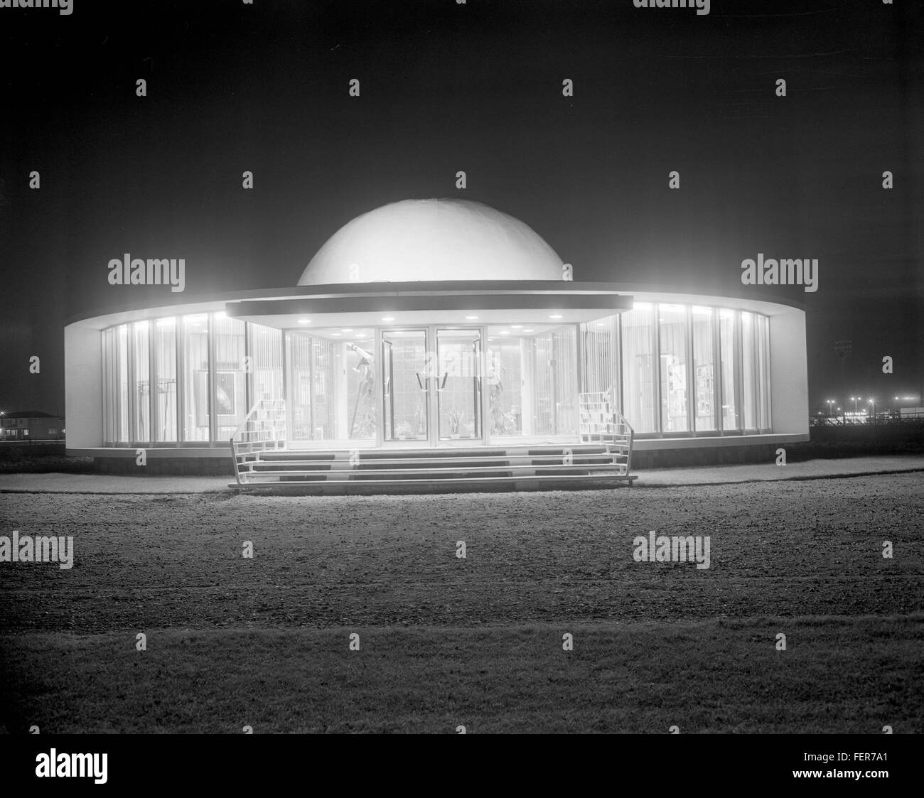 Edmonton Queen High Resolution Stock Photography and Images - Alamy