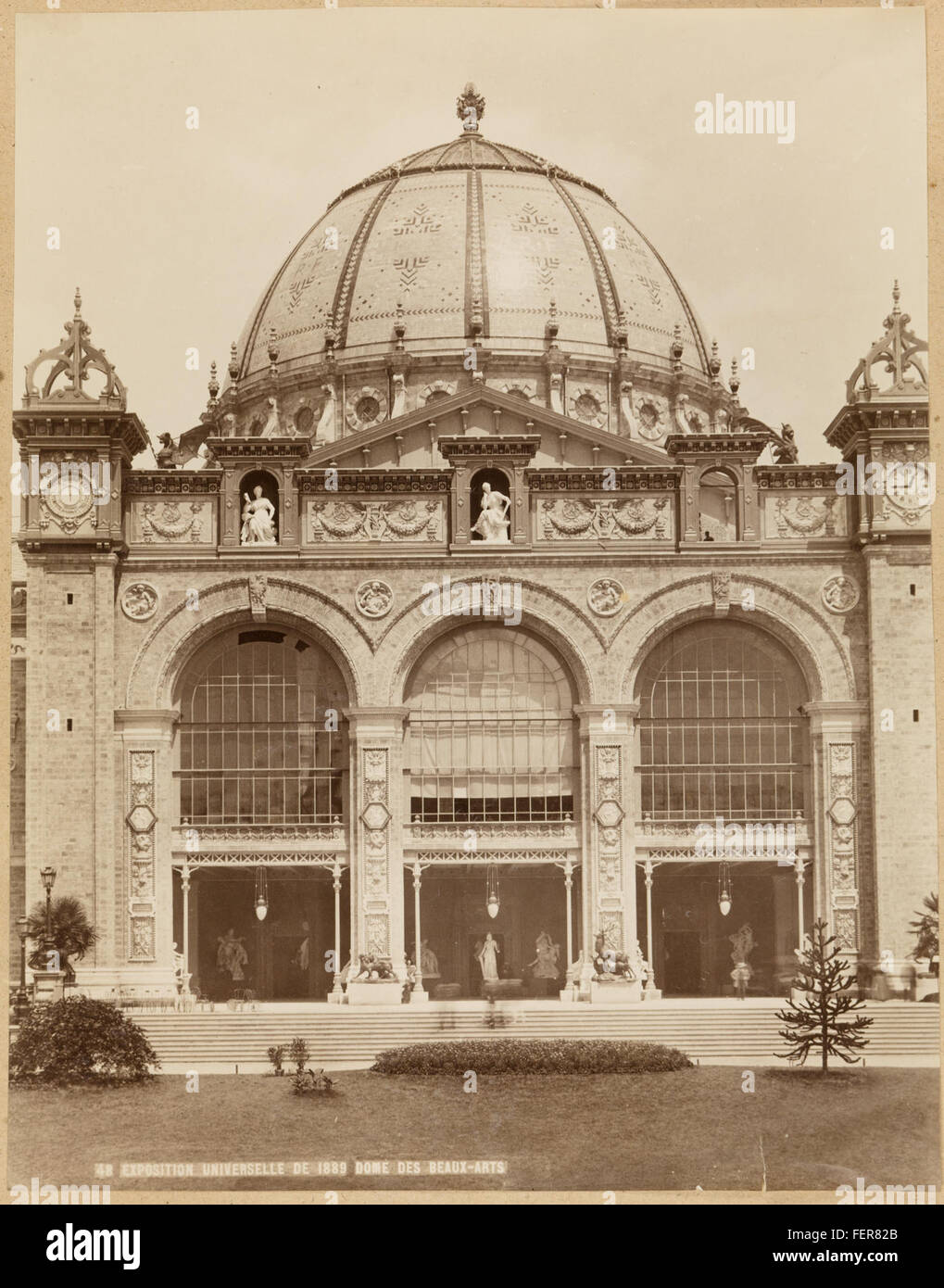 The Dome des Beaux-Arts was a pavilion at the 1889 Paris World ...