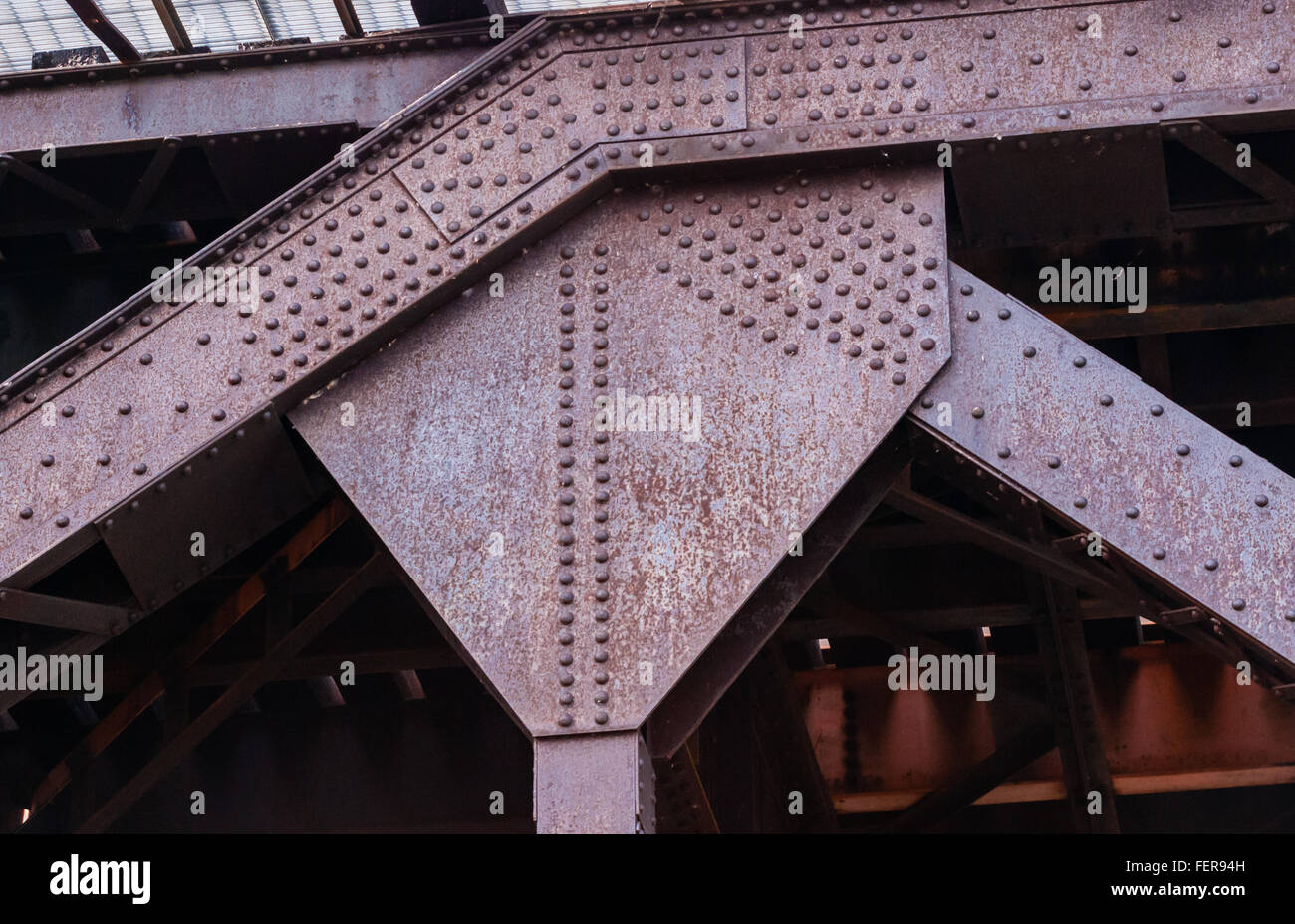 Rivets girder hi-res stock photography and images - Alamy