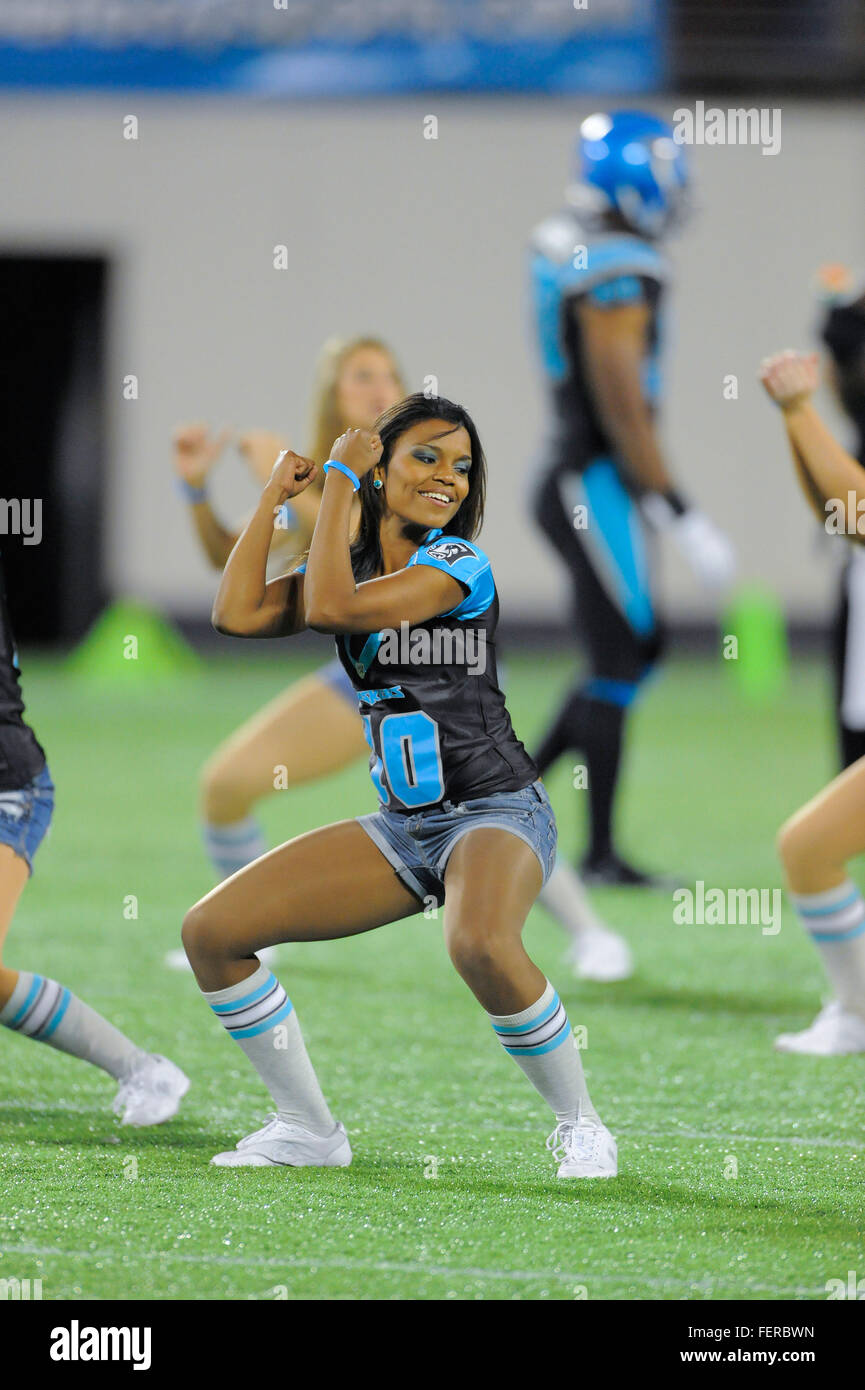 Orlando, FL, USA. 5th Nov, 2010. Florida Tuskers cheerleaders during ...