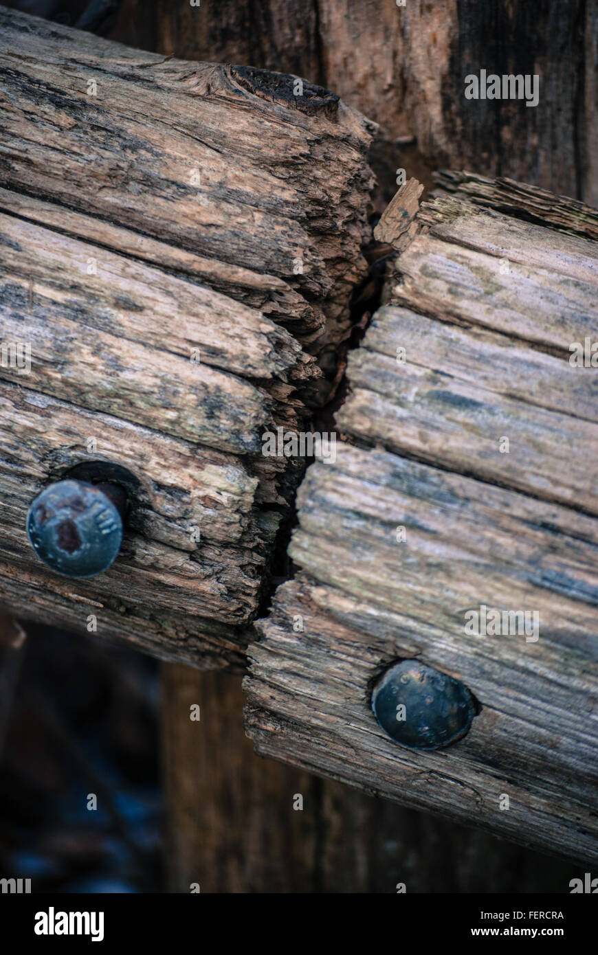 Broken screw hi-res stock photography and images - Alamy