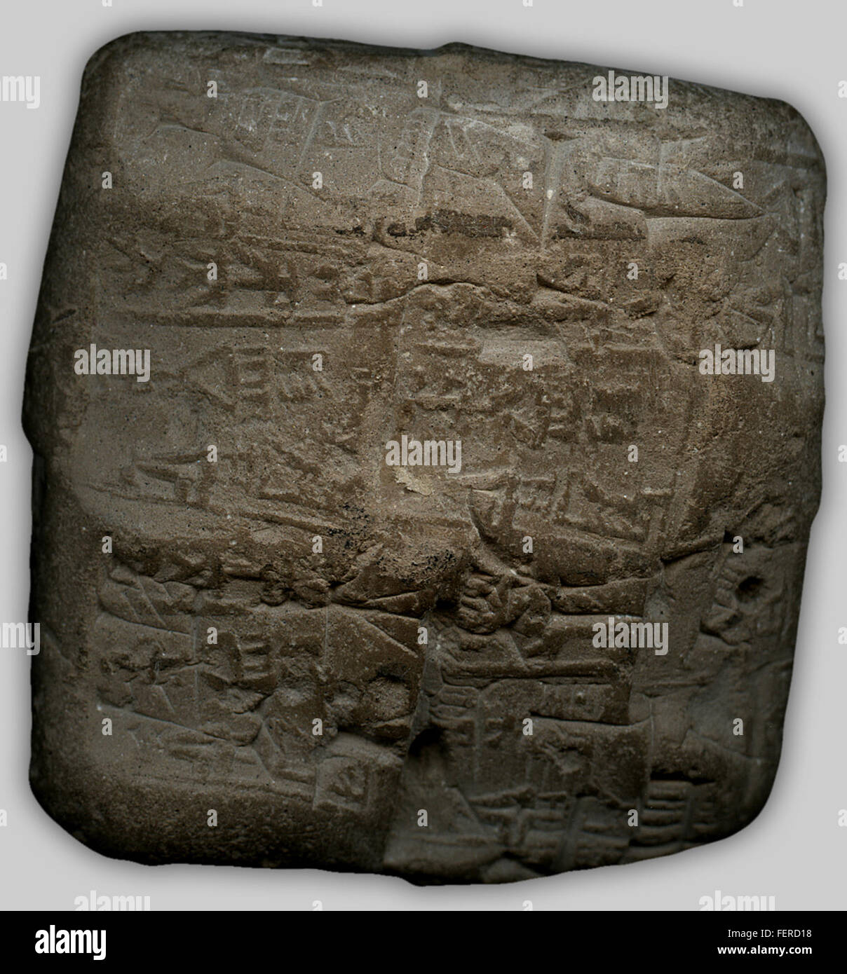 Akkadian language text cuneiform hi-res stock photography and images ...