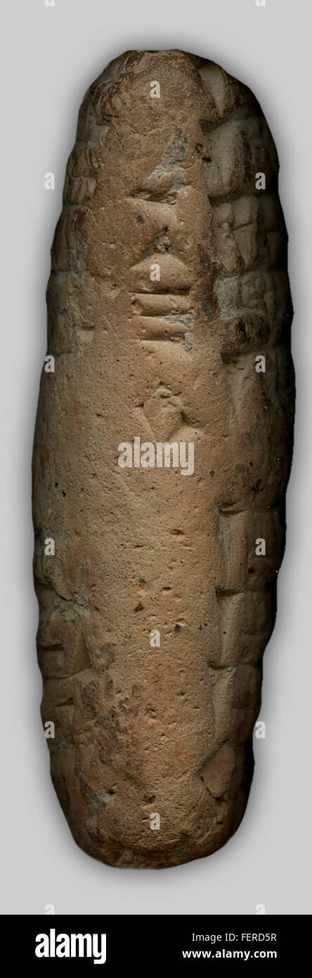 Sumerian cuneiform tablet wedge shaped hi-res stock photography and ...