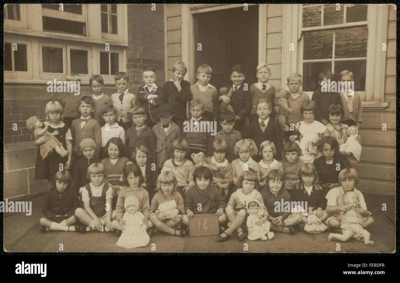 A historical photograph of Class 1C at Kogarah Public School, taken in ...