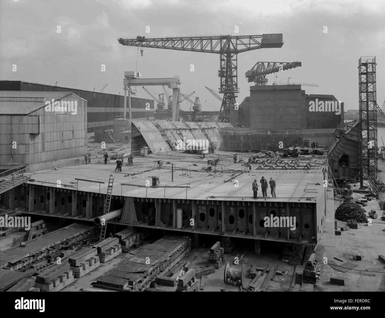 Shipyard cranes Black and White Stock Photos & Images - Alamy