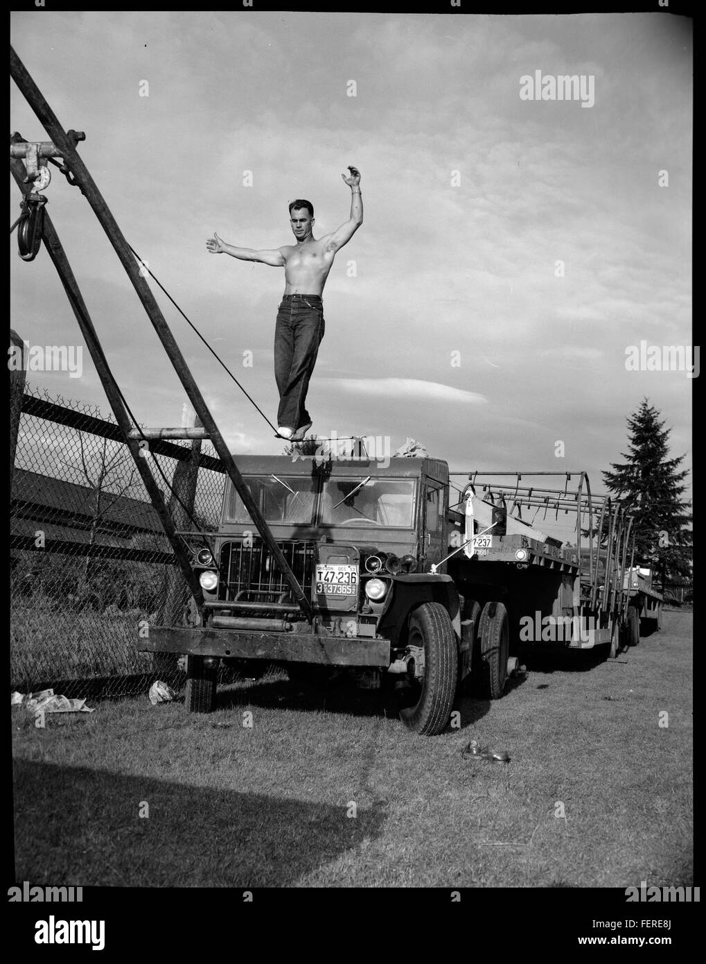Gymnastic performances hi-res stock photography and images - Alamy