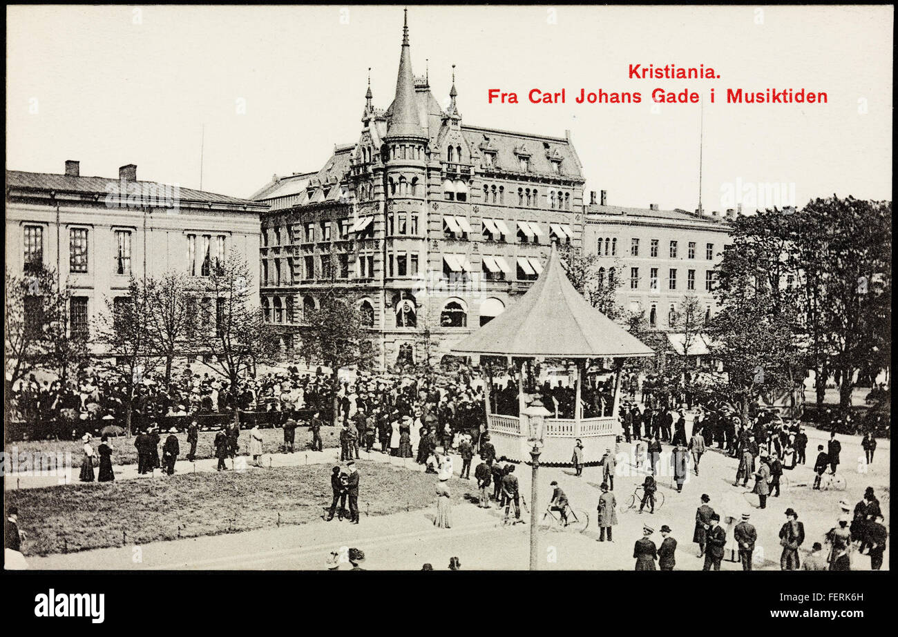 A postcard from Kristiania (now Oslo), showing Carl Johans Gade during ...