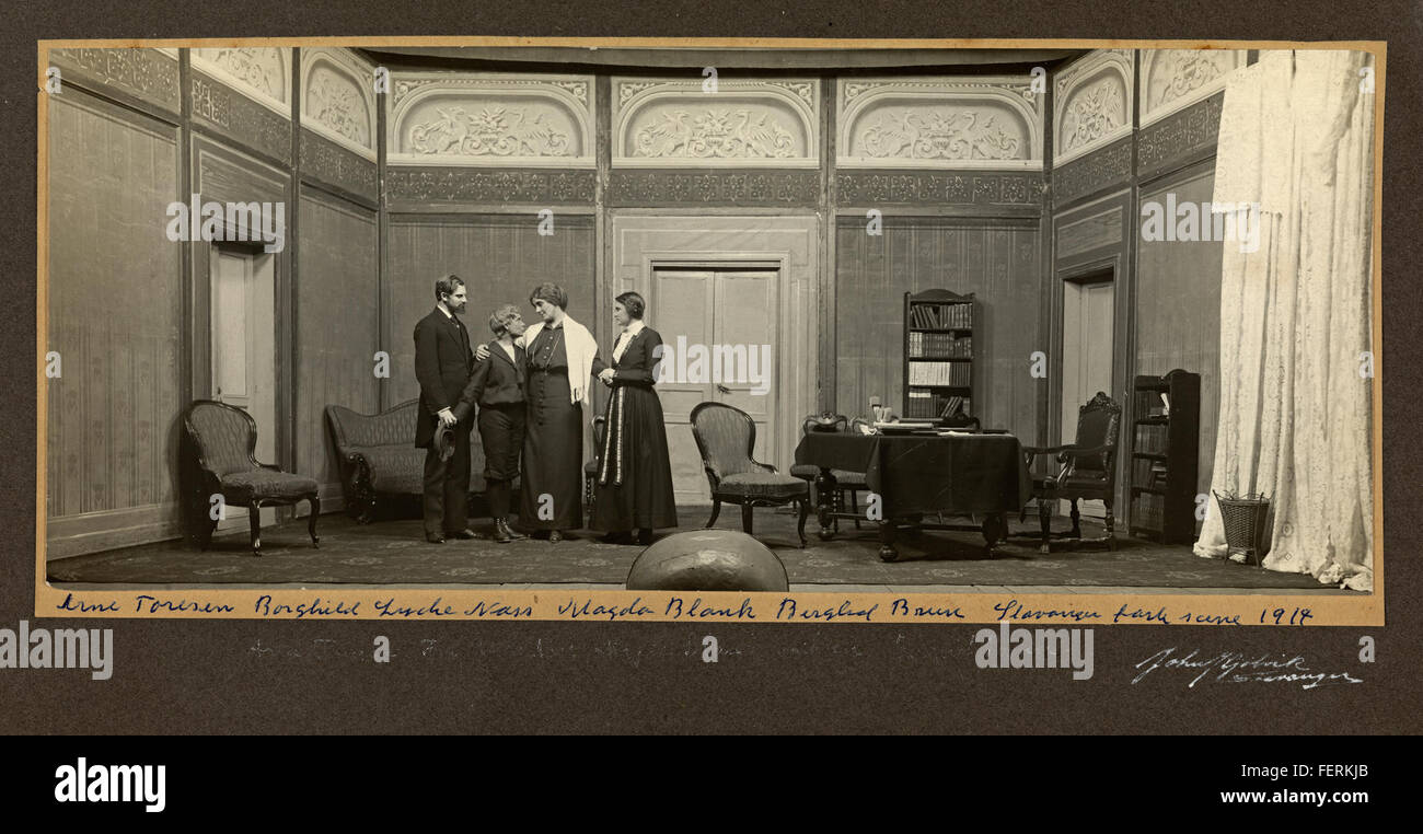 A scene from an unknown play featuring actors Arne Toresen, Bergliot ...